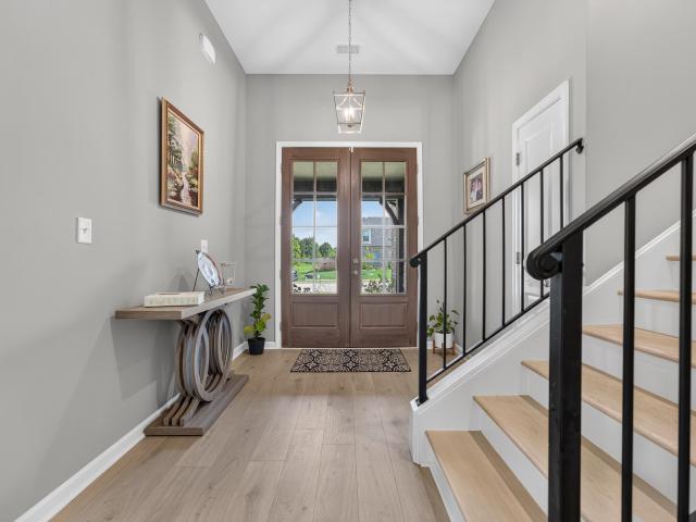 245 laurel wood ln