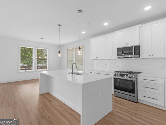 245 Lakeview Drive