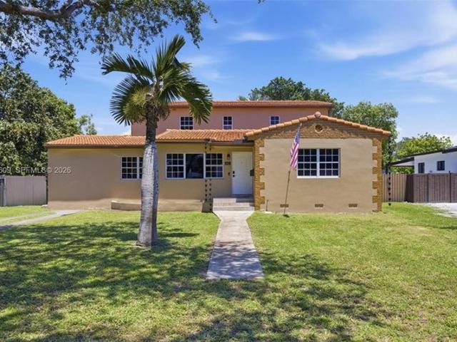 245 Lenape Dr, Miami Springs, FL 33166
