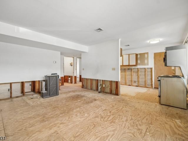 245 Main St Unit 2A