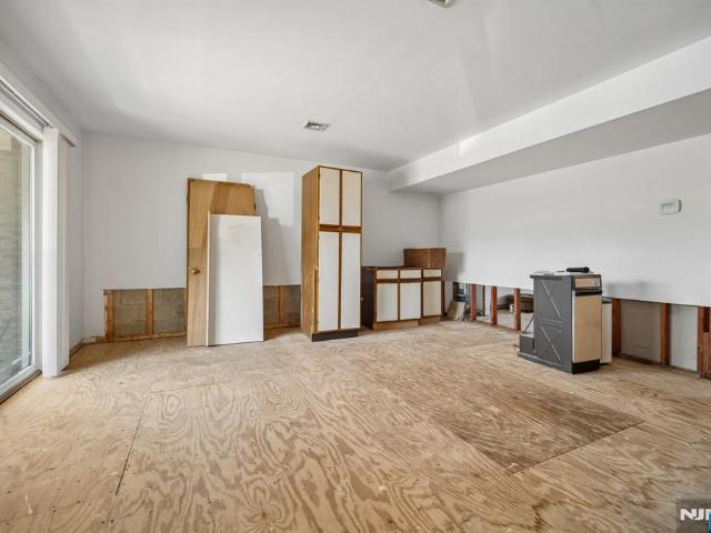 245 Main Street # 2A