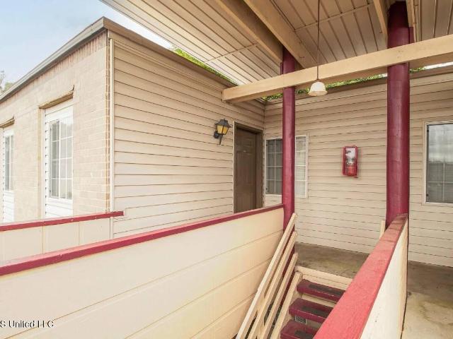 245 Mc Donnell Avenue