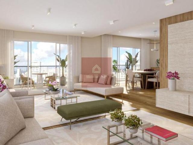 245 metros privativos em excelente localização no Jardim América