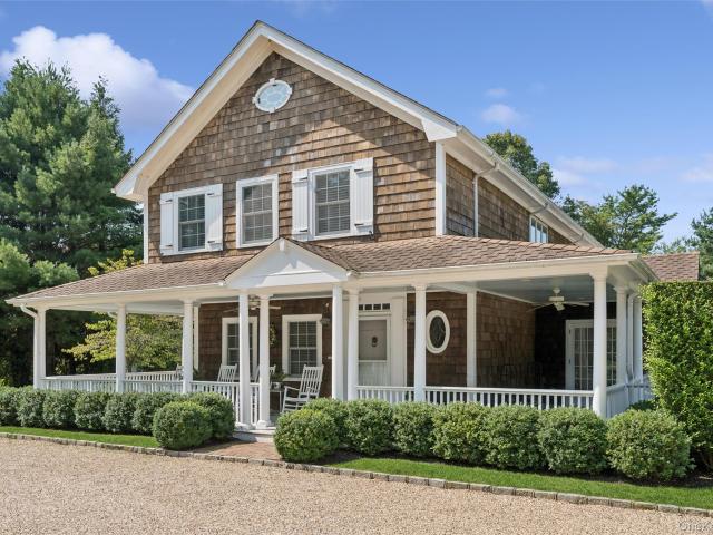 245 Meadows W