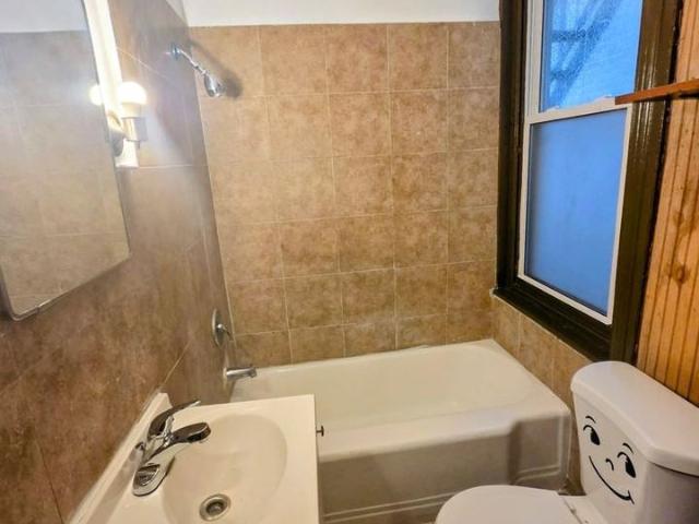 245 N 4th Street 1 Bedroom Apartment for Rent at 245 N 4th St, Allentown, PA 18102