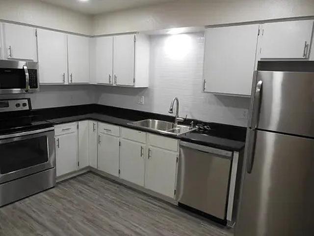245 N 56th St, Mesa, AZ 85205