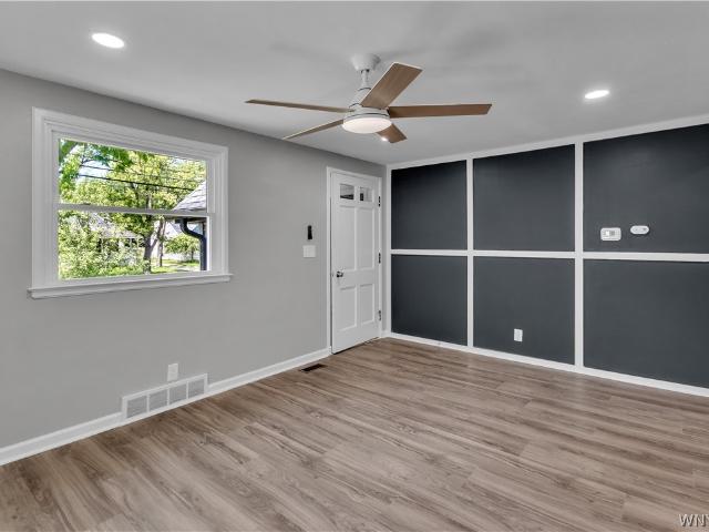 245 N Ellicott St
