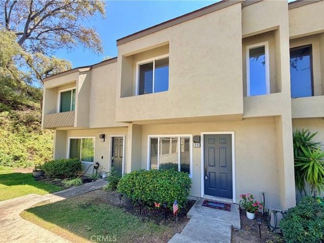 245 N Singingwood St Unit 11, Orange, CA 92869