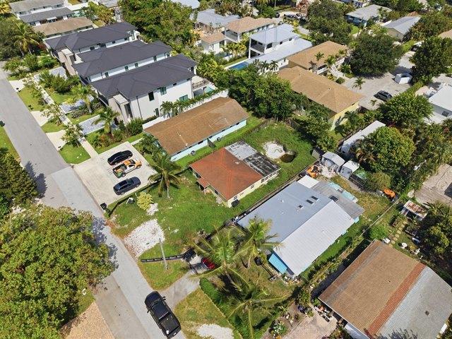 245 NE 11th St, Delray Beach, FL 33444