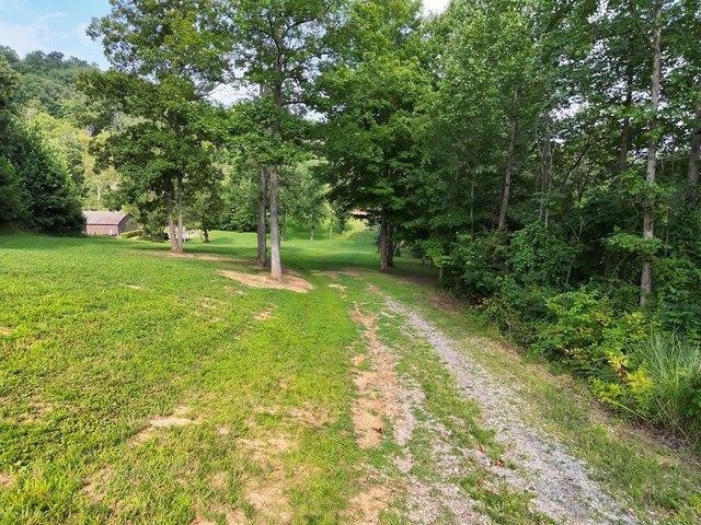 245 Nesbitt Rd, Lucasville, OH 45648