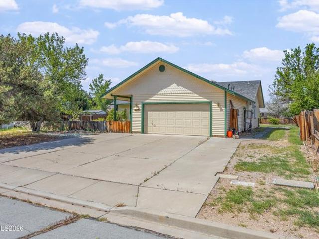 245 Nicole Dr, Sparks, NV 89436