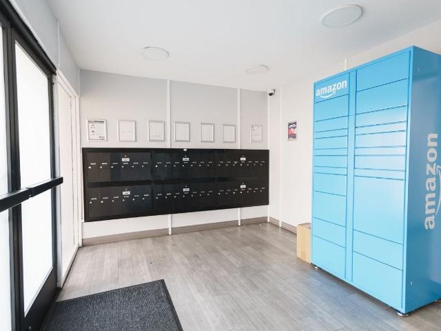 245 South Serrano Ave 2 Bedroom Apartment for Rent at 245 S Serrano Ave, Los Angeles, CA 90004 Wilshire Center Koreatown