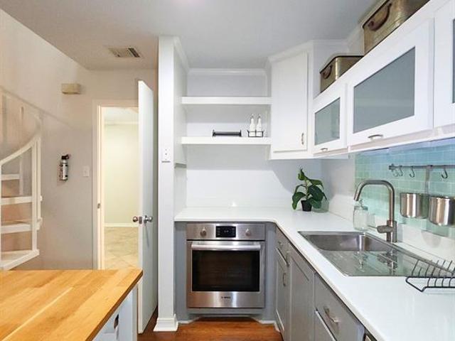 245 Settlers Park Drive