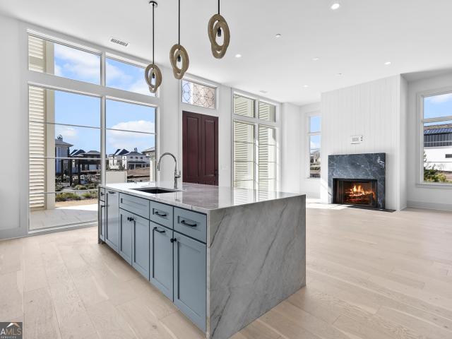 245 Roycroft Lane