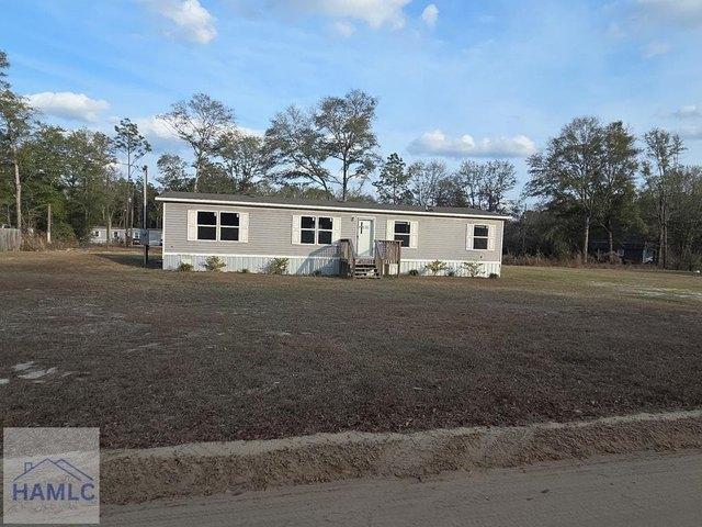 245 Rodman Rd, Jesup, GA 31545