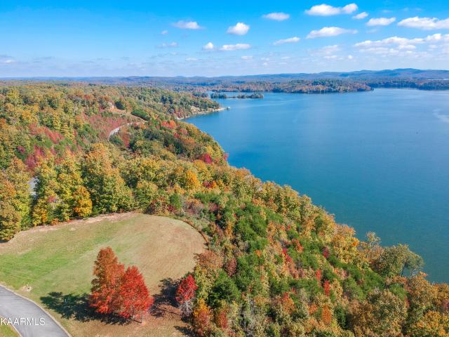 245 River Run Tr