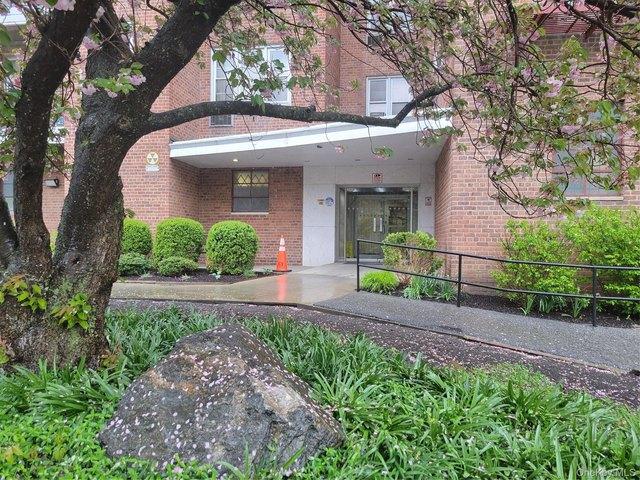 245 Rumsey Rd Apt 7B, Yonkers, NY 10701