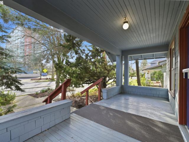 245 W 13TH AVE
