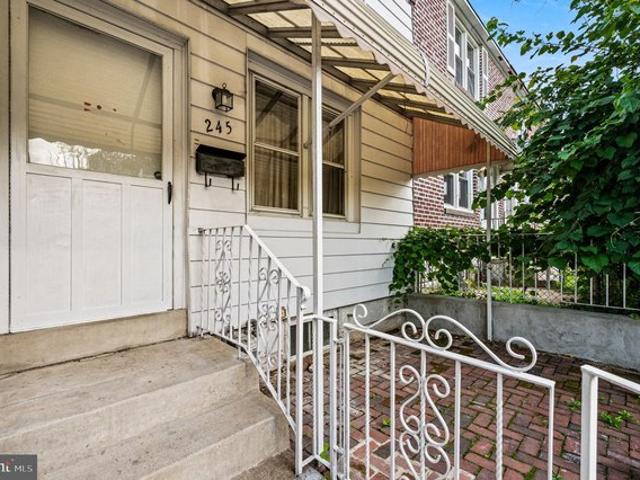 245 W 21st St, Chester, PA 19013