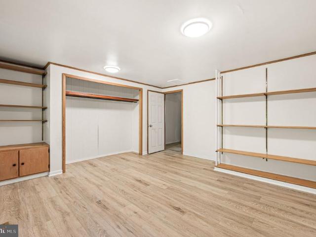 245 W 21St Street