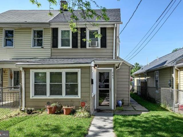 245 Washington St, Mount Holly, NJ 08060