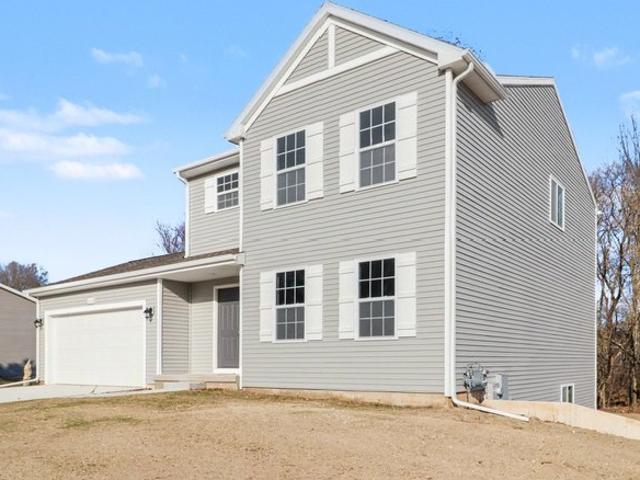 245 Wildflower Dr, Hillsdale, MI 49242