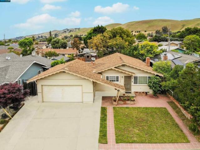 245 Tamarack Dr, Union City, CA 94587