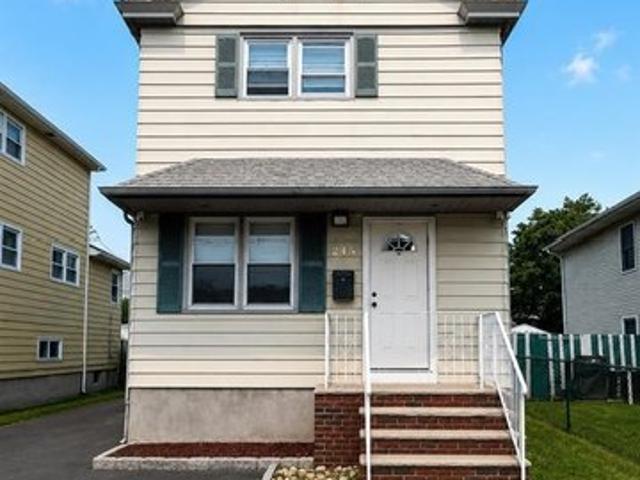 245 Union St, Lodi, NJ 07644