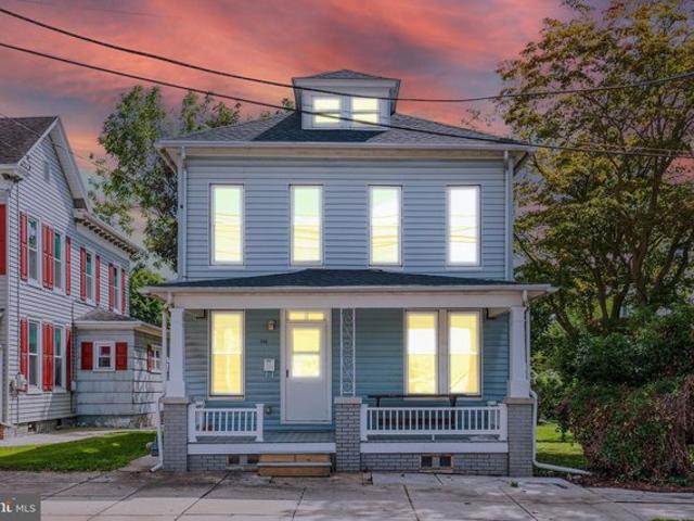 245 York St, Hanover, PA 17331