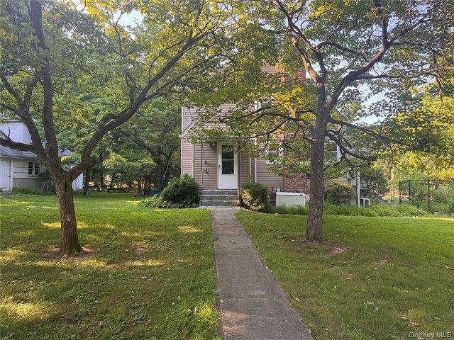 245 Zukor Rd, New City, NY 10956