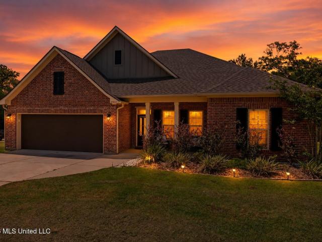 24641 Knollwood Drive