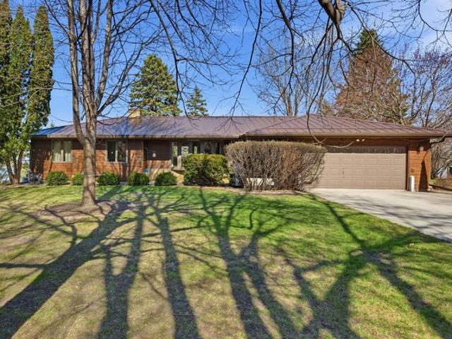 24642 Upsala Ln, Hutchinson, MN 55350