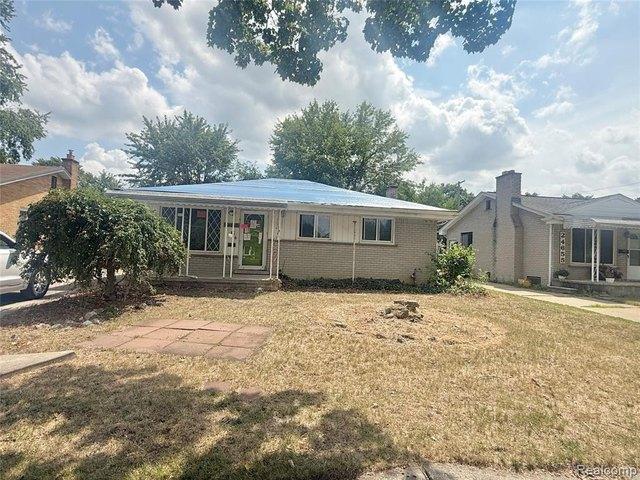 24645 McDonald St, Dearborn Heights, MI 48125