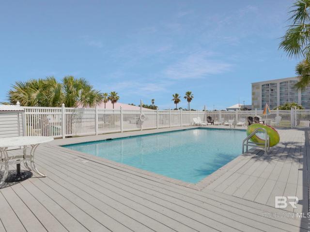 24649 Cross Lane 210