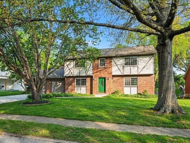 2464 Cecilia Dr, Villa Hills, KY 41017
