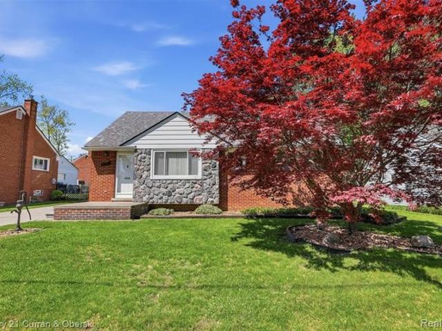 2464 Cornell St, Dearborn, MI 48124
