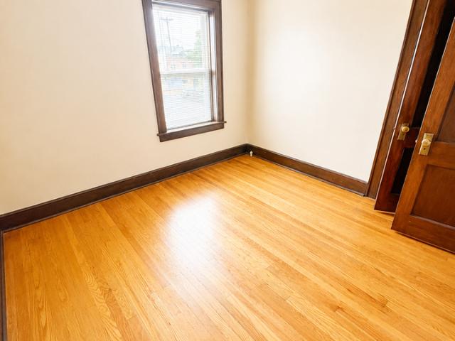 2464 Harney Street 1 Bedroom Apartment for Rent at 2464 Harney St, Omaha, NE 68131 Park East
