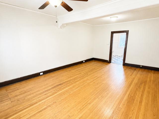 2464 Harney Street 2 Bedroom Apartment for Rent at 2464 Harney St, Omaha, NE 68131 Park East