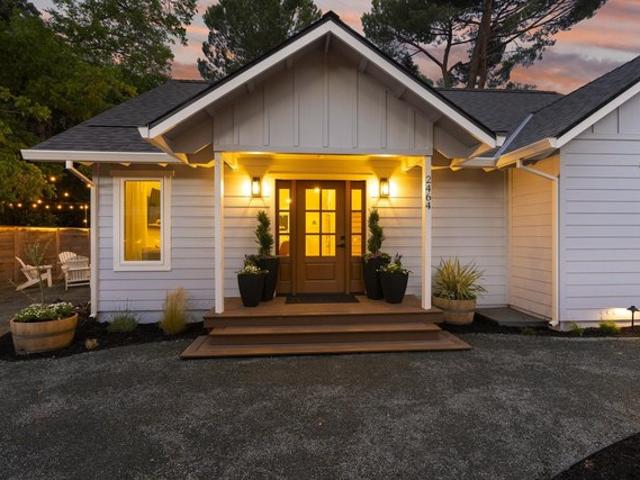 2464 Larkey Ln, Walnut Creek, CA 94597
