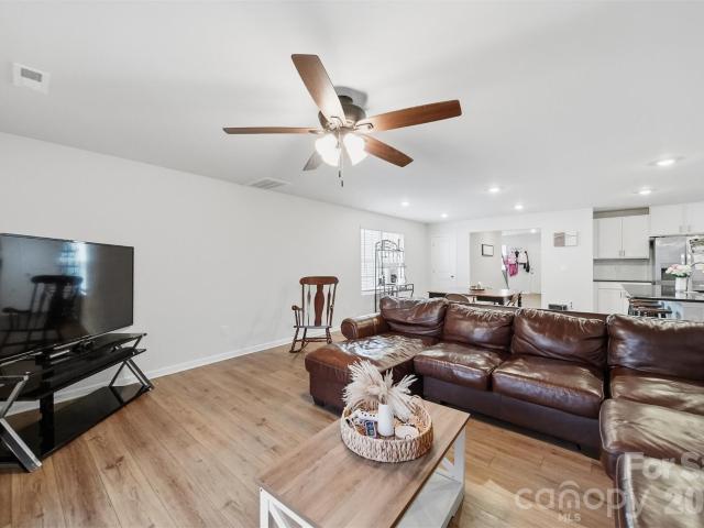 2464 Trollinger Drive