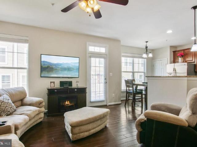 24650 Caribou Square