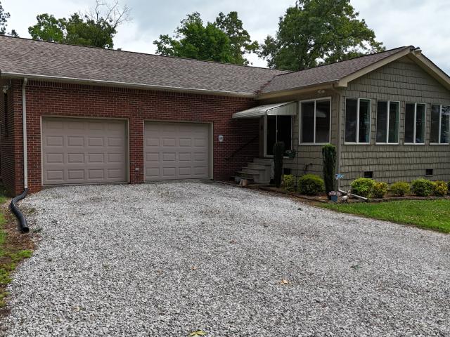 2465 Bybee Chapel Rd