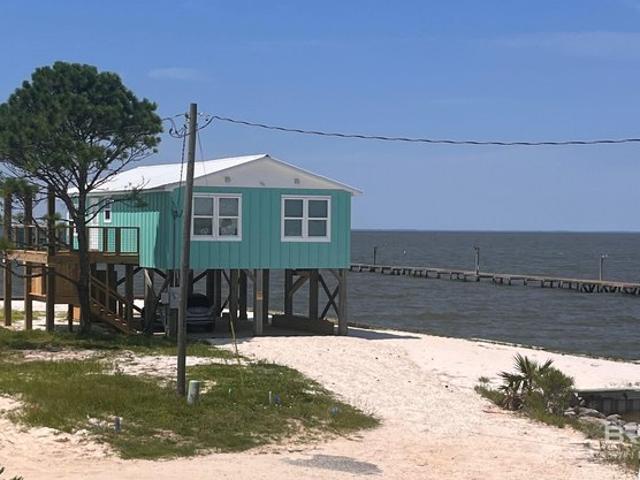 2465 Choctaw Rd, Gulf Shores, AL 36542