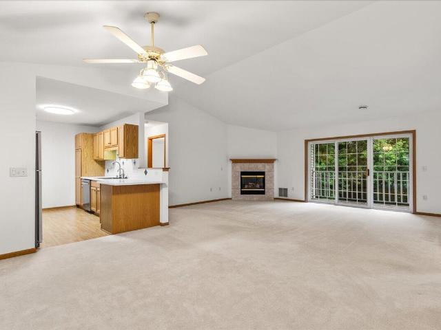 2465 Country Creek Cir, Unit 3