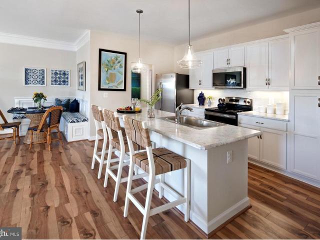 2465 Saffron Crest Drive