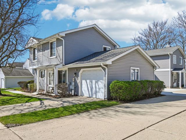 2466 brunswick circle # d