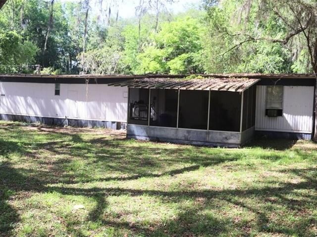 2466 Cr 401A, Lake Panasoffkee, FL 33538