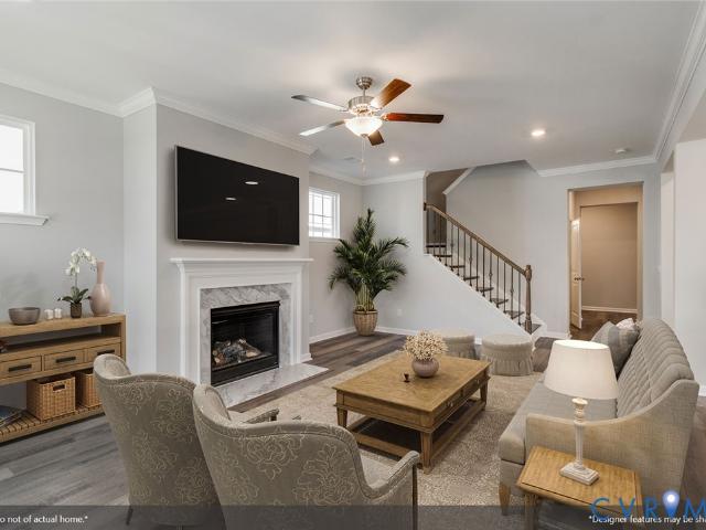 2466 Excelsior Boulevard