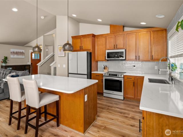 2466 Stratus Place