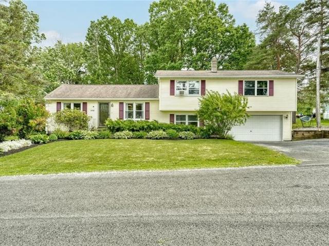 2466 Skelly Rd, Caledonia, NY 14423